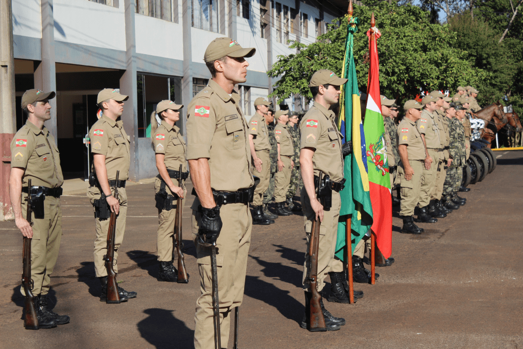 Concurso PM SC: edital publicado! São 550 vagas e remunerações até R ...